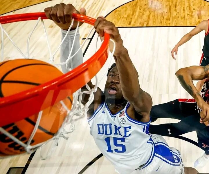 Duke vs. Texas Season Opener: Will Sean Miller’s Longhorns Survive the ...