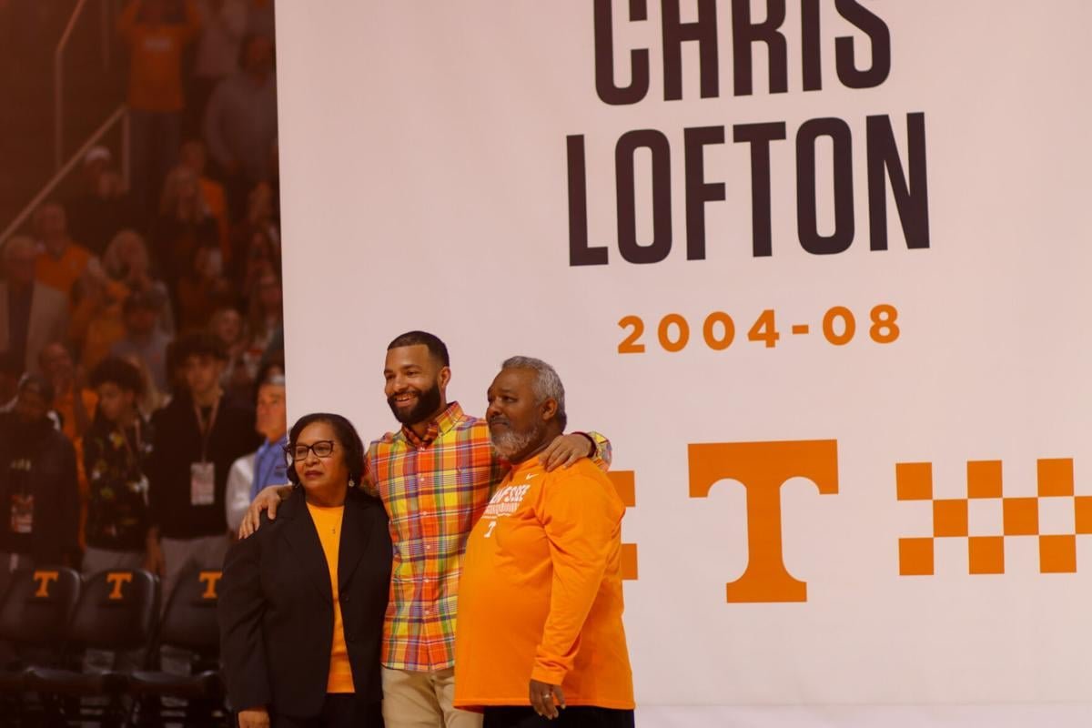 Tennessee Volunteers Announce Former Sharpshooting Star Chris Lofton as ...